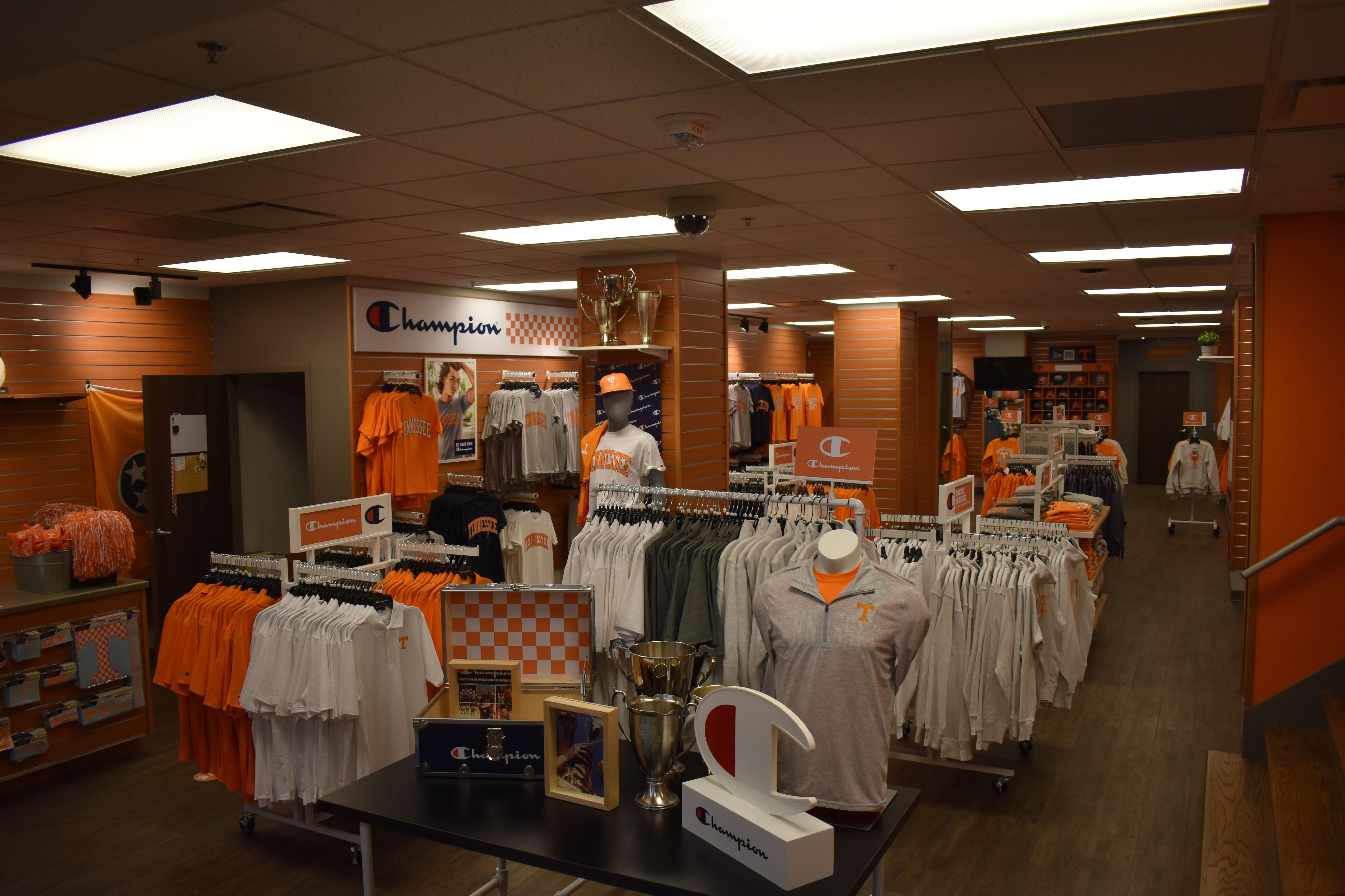 Store Hours | VolShop - Official Campus Store of the University of ...